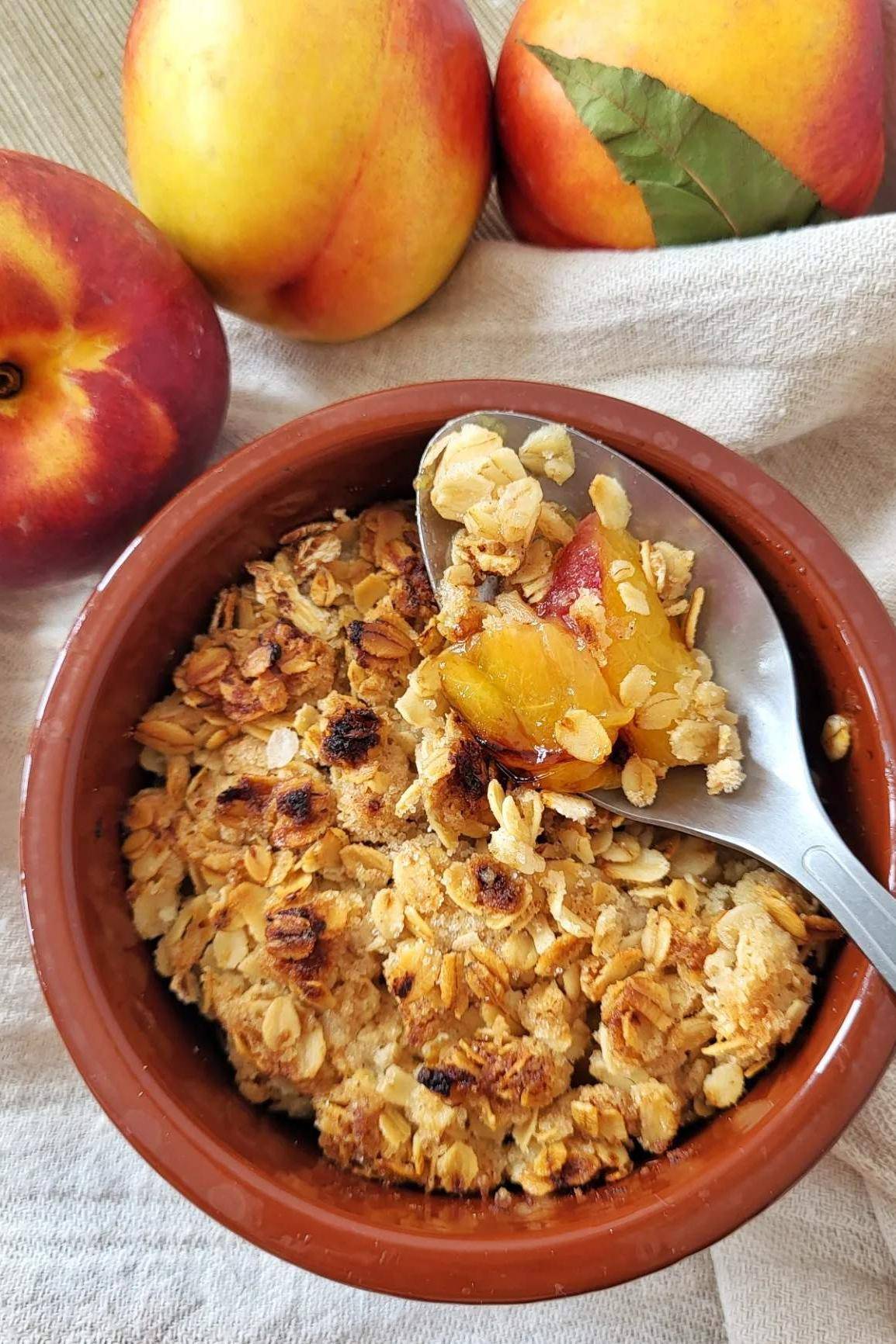 Nectarine crisp Rezept | Happy Plates